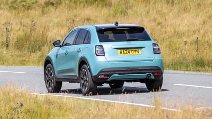 Fiat 600 Interior Layout & Technology | Top Gear