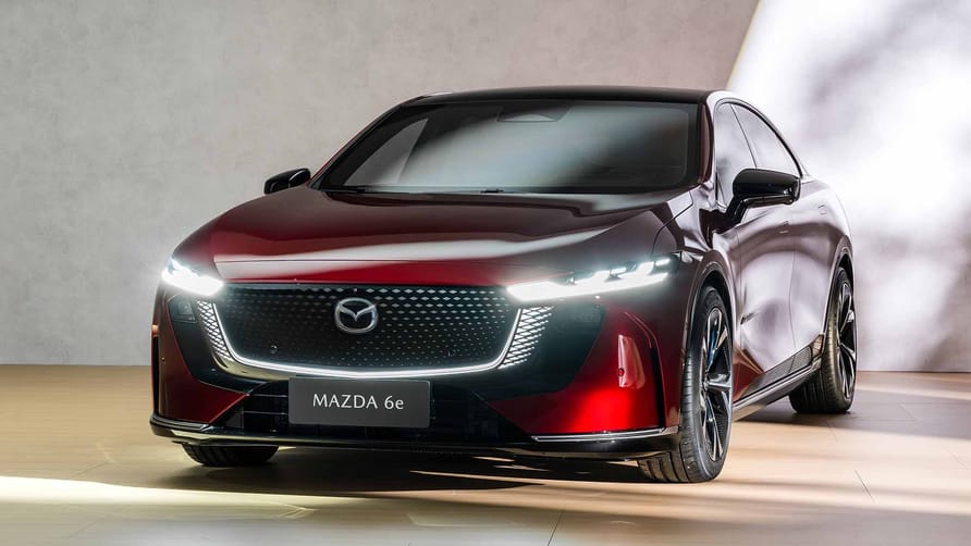 Official: the electric, good-looking Mazda 6e saloon is coming to the ...
