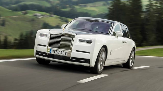 Here are TG readers’ favourite Rolls-Royce Phantom generations | Top Gear