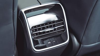 Jaecoo 7 Interior Layout & Technology | Top Gear