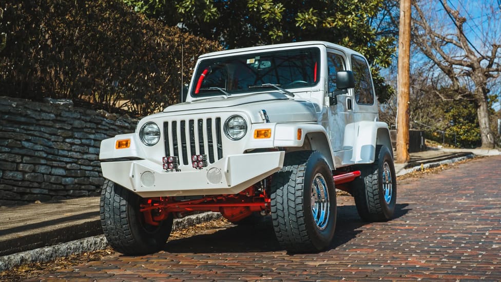 Good lord, this TJ Jeep Wrangler is powered by an 8.3-litre Viper V10 ...