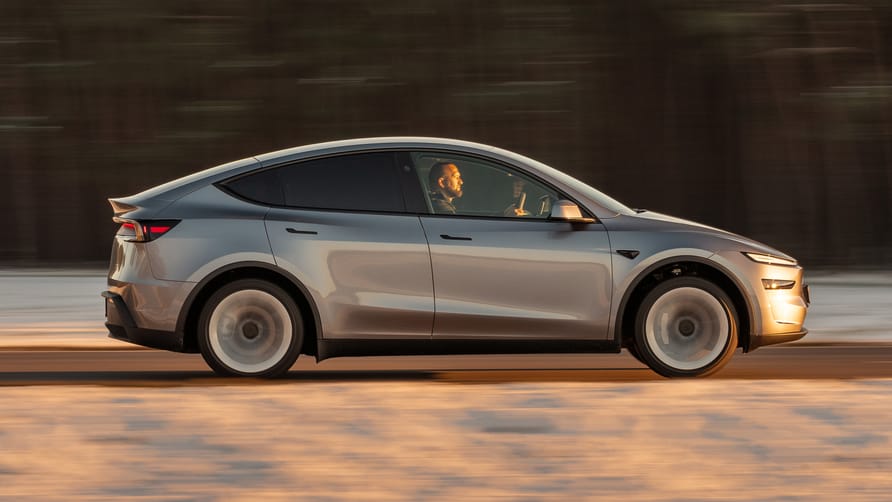 Tesla Model Y Interior Layout & Technology | Top Gear
