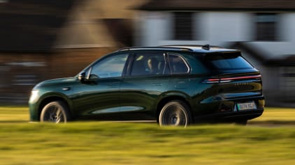 Leapmotor C10 Interior Layout & Technology | Top Gear