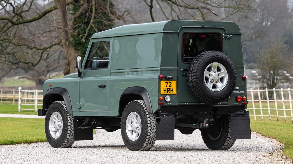 King Charles III’s old Land Rover Defender is up for auction, and it’s ...