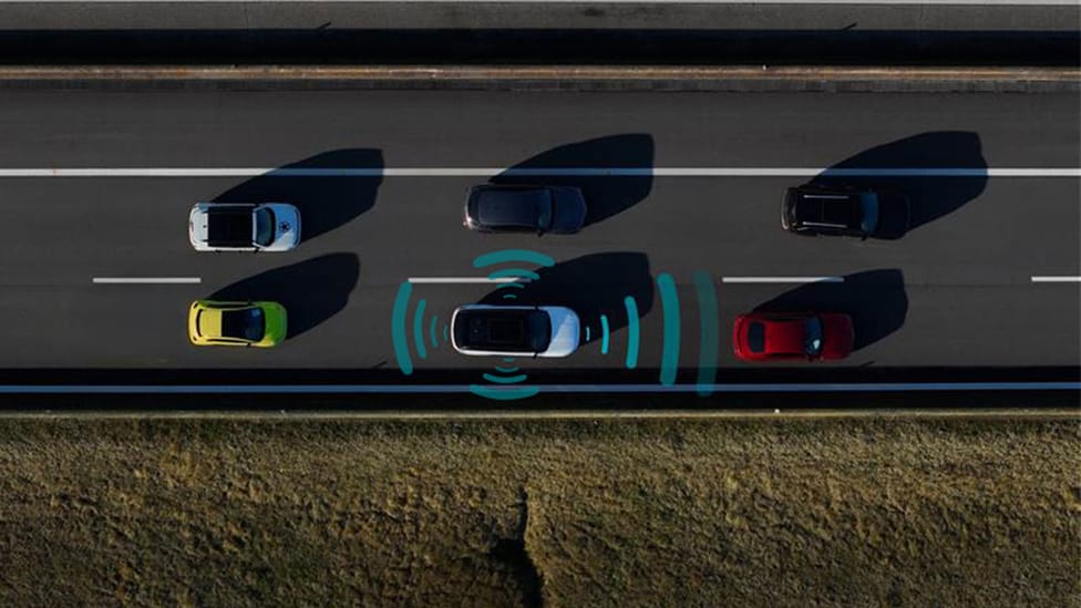Stellantis’s new self-driving 'L3' tech means city driving is now city ...
