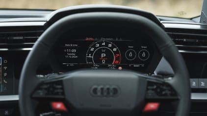 Audi RS3 Interior Layout & Technology | Top Gear