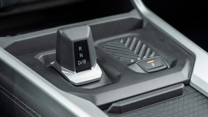Dacia Bigster Interior Layout & Technology | Top Gear
