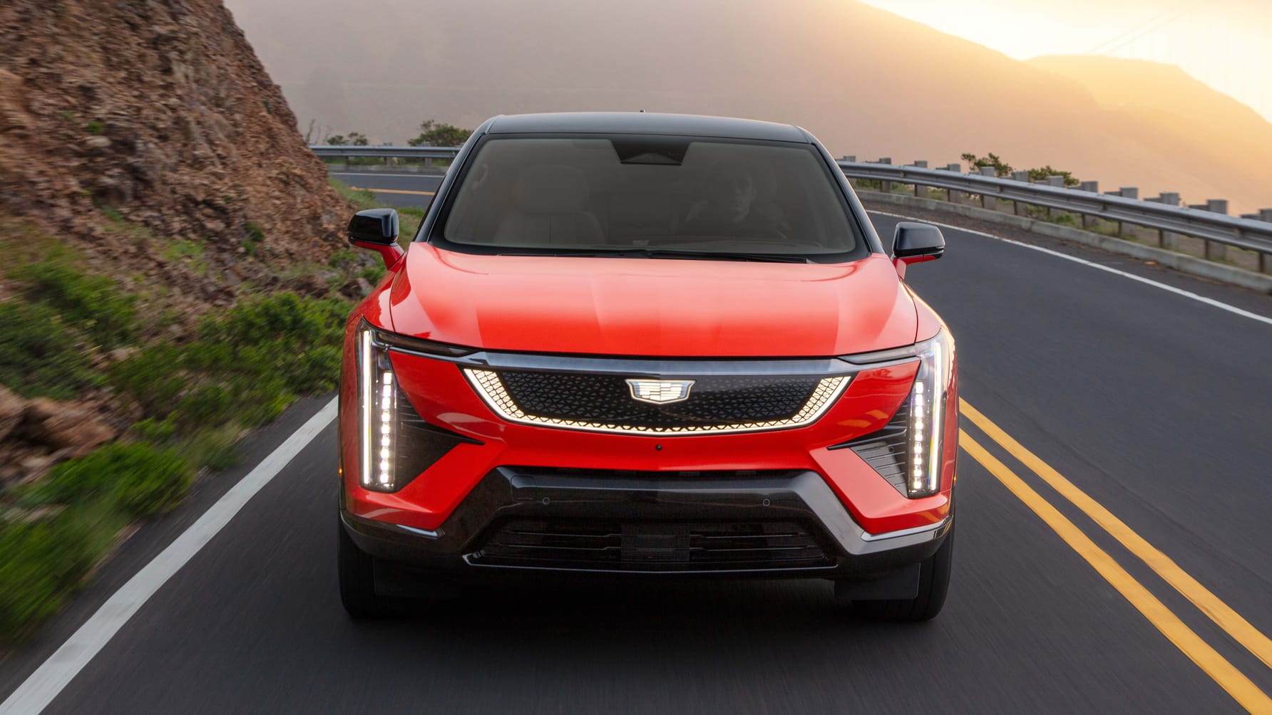 Cadillac Optiq Interior Layout & Technology | Top Gear