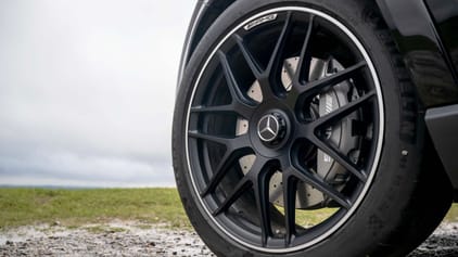 Mercedes-Benz GLE Interior Layout & Technology | Top Gear