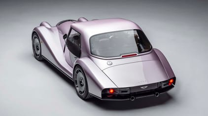 Welcome to the future of Morgan: this is the new 335bhp Supersport ...