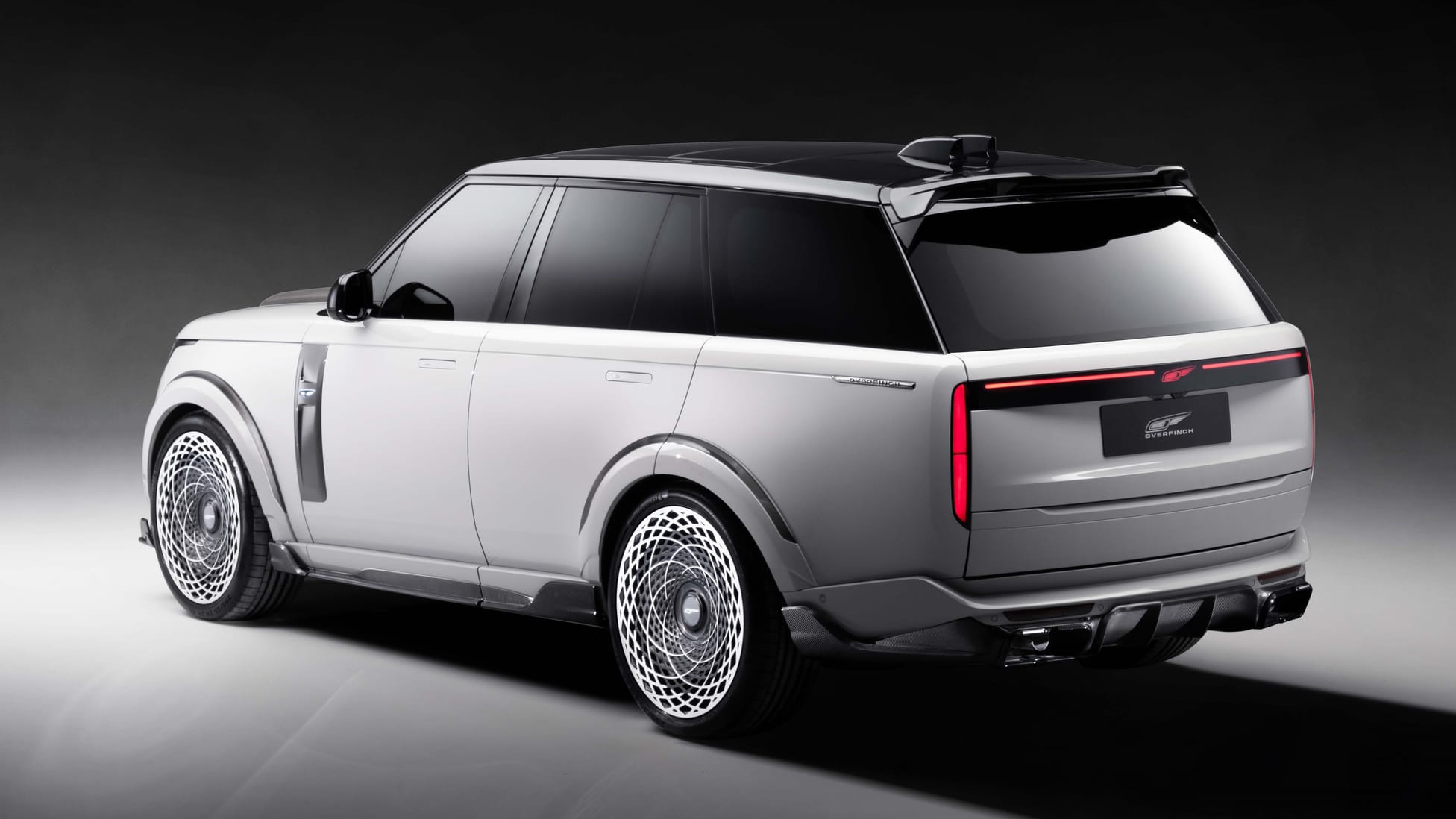 Crikey, check out the wheels on this Overfinch Velocity Edition Range ...