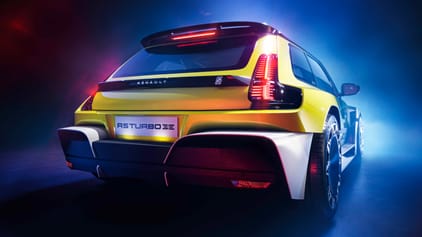 Official: the new R5 Turbo gets 536bhp, a massive 3,540lb ft, and a ...