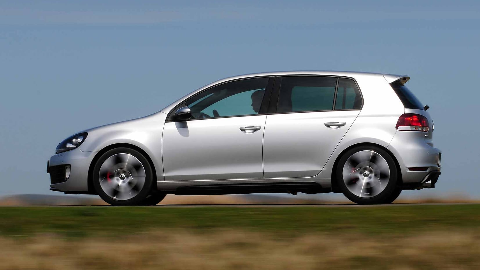 Here are 10 used hot hatches with over 200bhp for under £5k | Top Gear