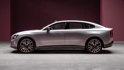 Is it a saloon? Is it a fastback? No, it's the new, £70k+ Volvo ES90 ...