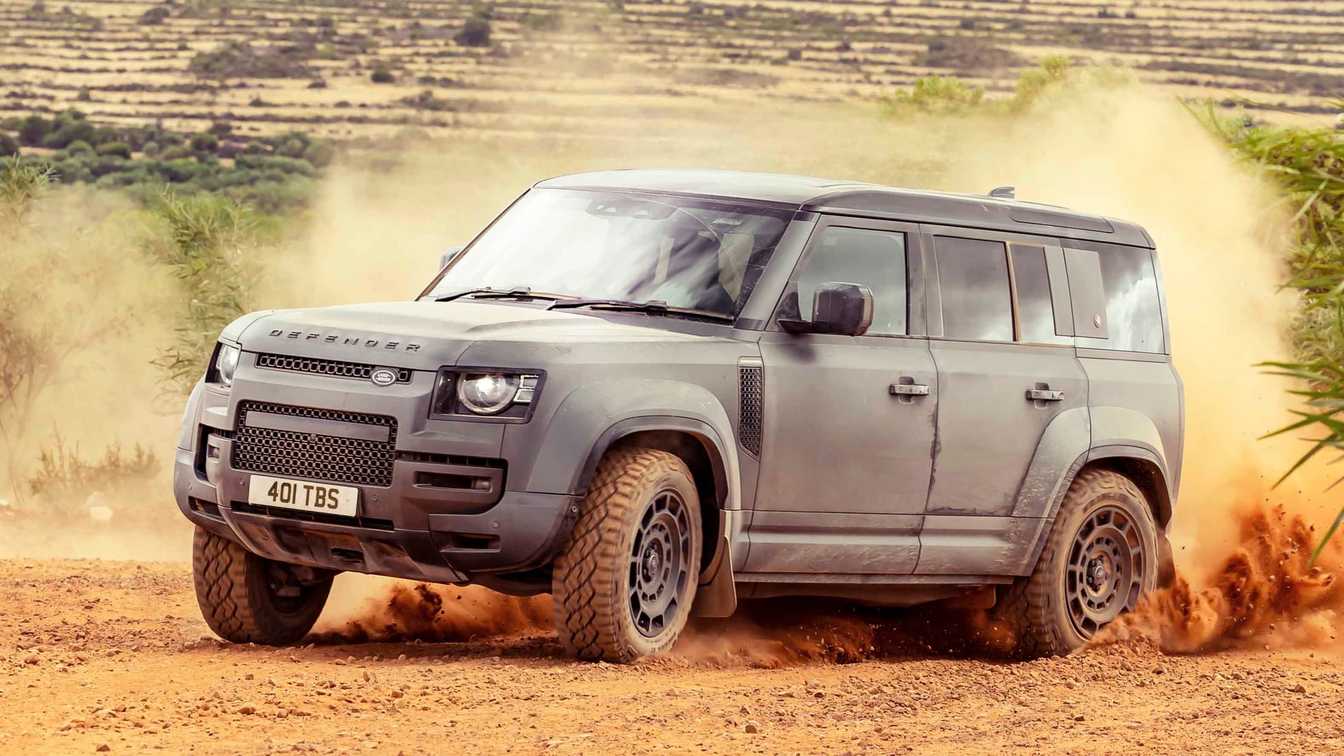 Diamond in the rough: desert driving in the Land Rover Defender Octa ...