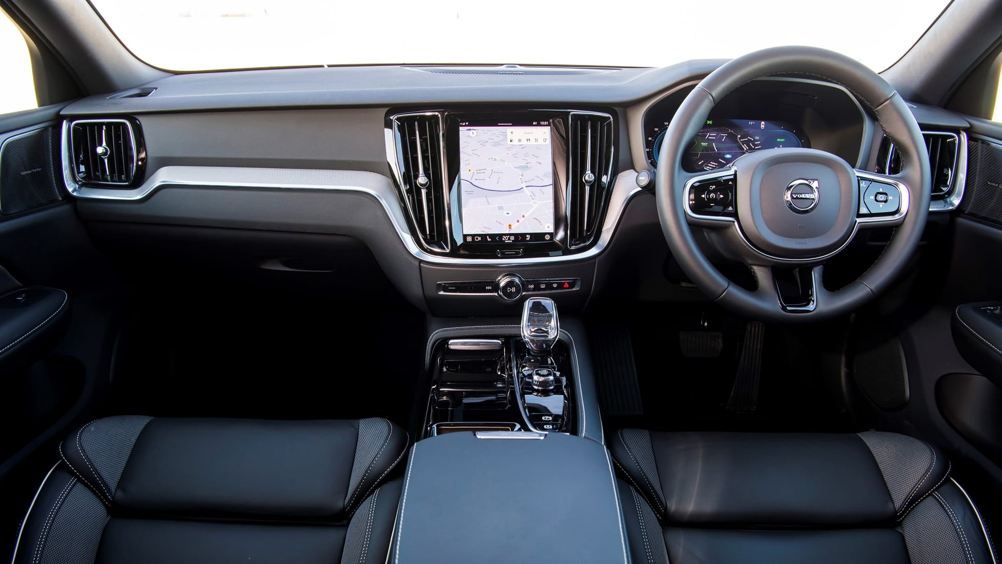 Volvo V60 Interior Layout & Technology | Top Gear