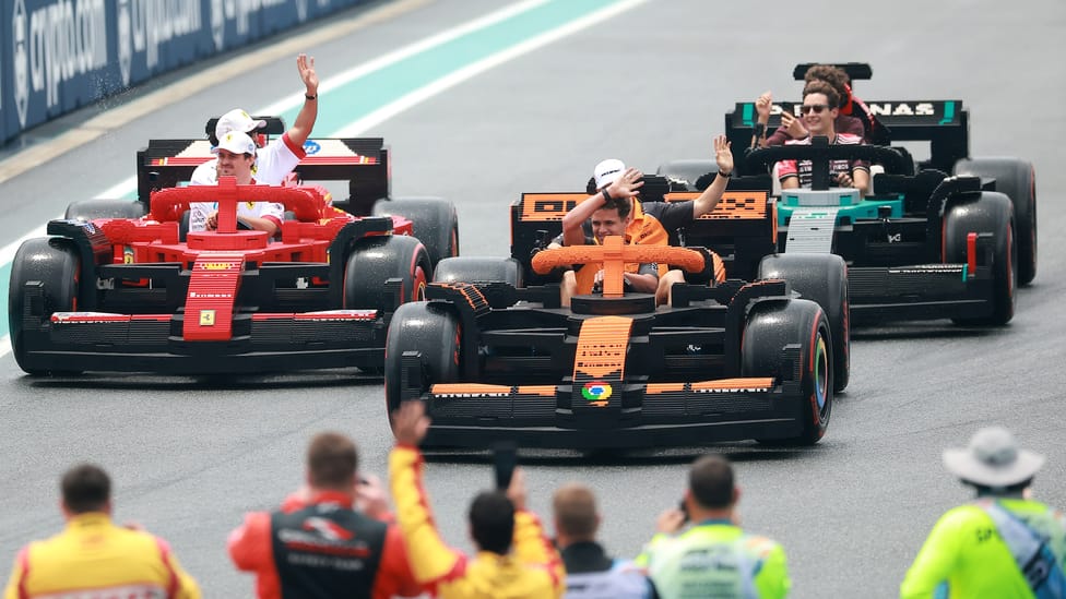 Lego’s built 10 functioning F1 cars for the Miami Grand Prix* | Top Gear
