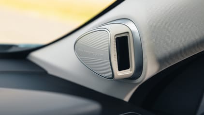 GWM Jolion Pro Interior Layout & Technology | Top Gear