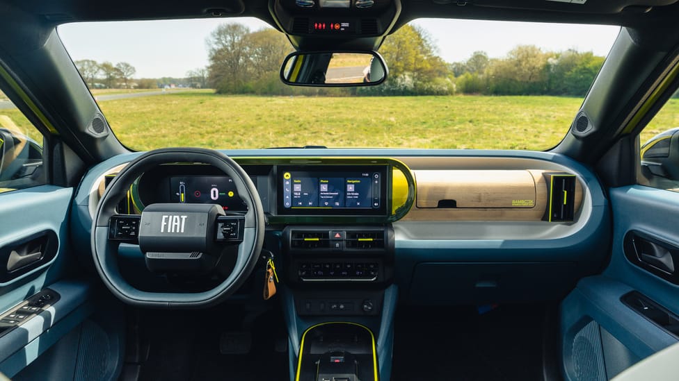 Fiat Grande Panda Driving, Engines & Performance | Top Gear