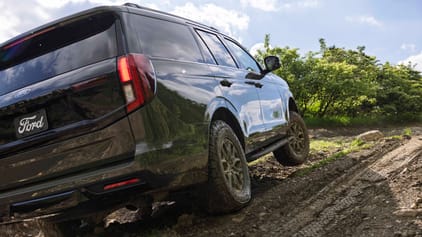 Ford Expedition Review 2025 | Top Gear