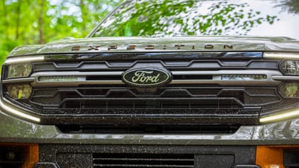 Ford Expedition Interior Layout & Technology | Top Gear