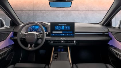 Confirmed: the swoopy eighth-gen Lexus ES is coming to the UK in 2026 ...