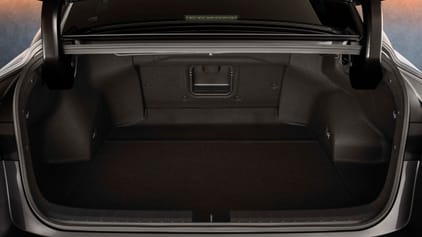 Confirmed: the swoopy eighth-gen Lexus ES is coming to the UK in 2026 ...
