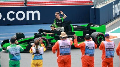 Lego’s built 10 functioning F1 cars for the Miami Grand Prix* | Top Gear