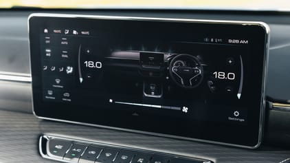 GWM Jolion Pro Interior Layout & Technology | Top Gear