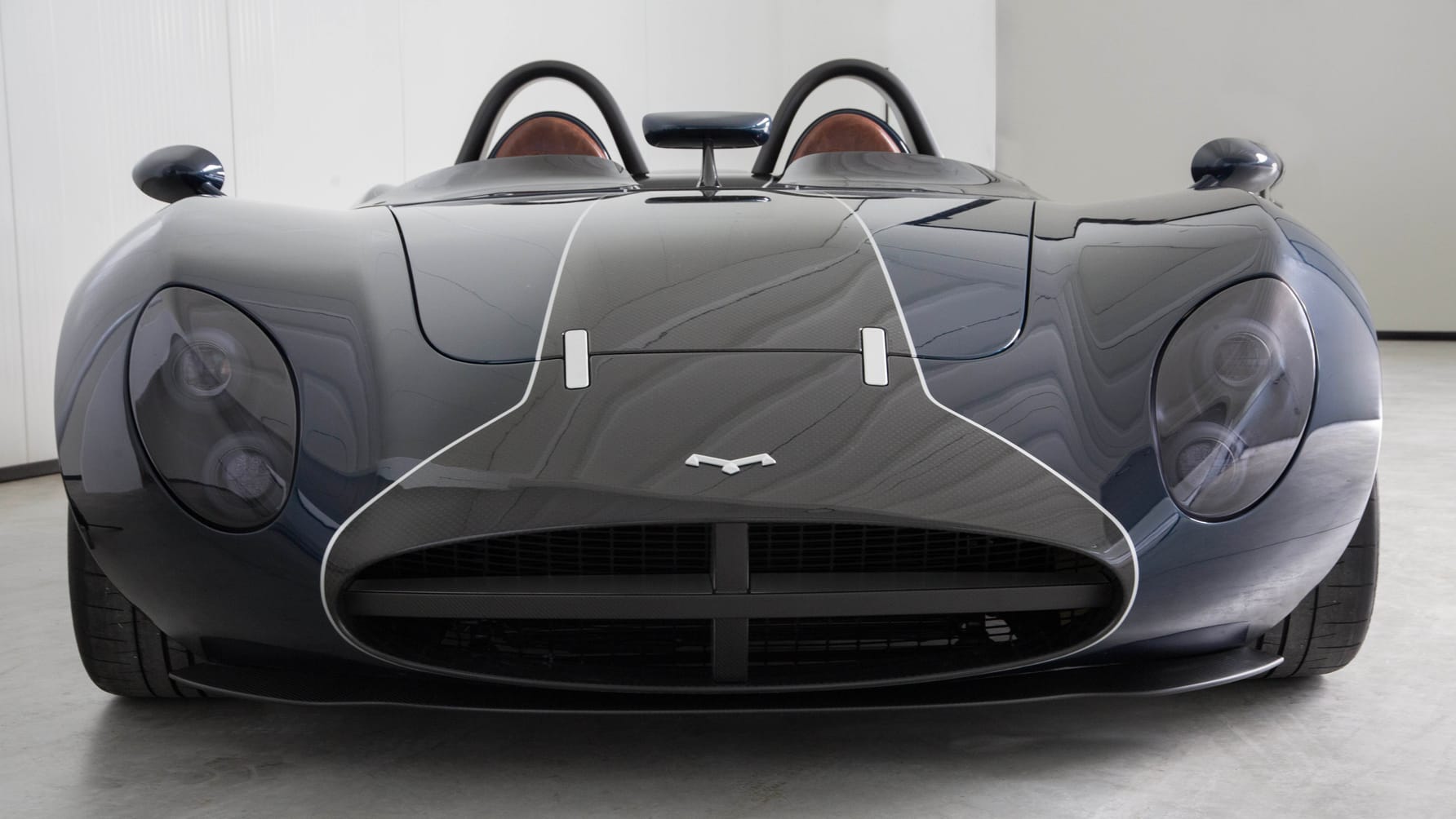 The AM Rina is a lightweight Italian speedster with a 500bhp American ...