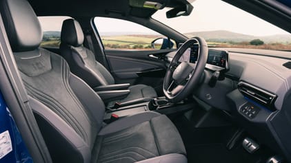 Volkswagen ID.4 Interior Layout & Technology | Top Gear