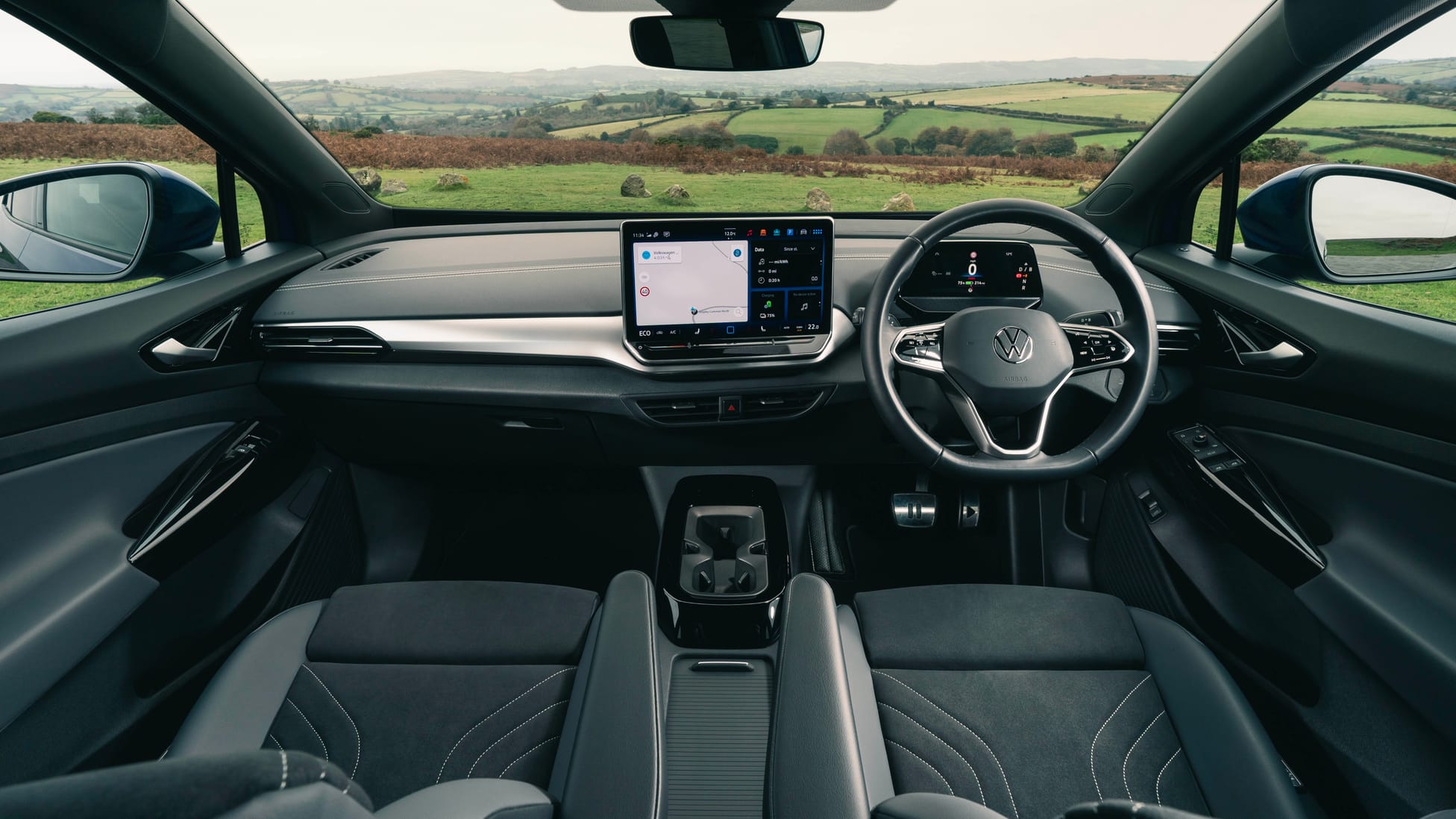 Volkswagen ID.4 Interior Layout & Technology | Top Gear