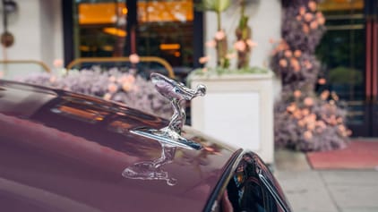This wonderfully pink Rolls-Royce Spectre is here to celebrate the ...