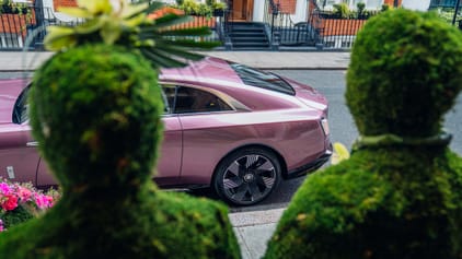 This wonderfully pink Rolls-Royce Spectre is here to celebrate the ...