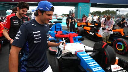 Lego’s built 10 functioning F1 cars for the Miami Grand Prix* | Top Gear