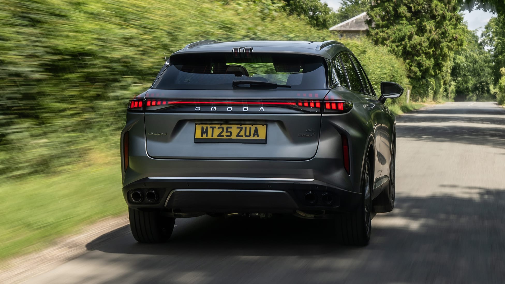 Omoda 9 Review 2025 | Top Gear