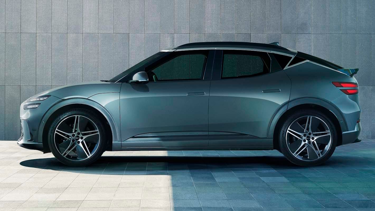 The facelifted Genesis GV60 now comes with virtual gears and a *drift ...