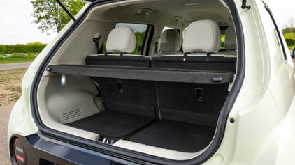 Hyundai Inster Interior Layout & Technology | Top Gear