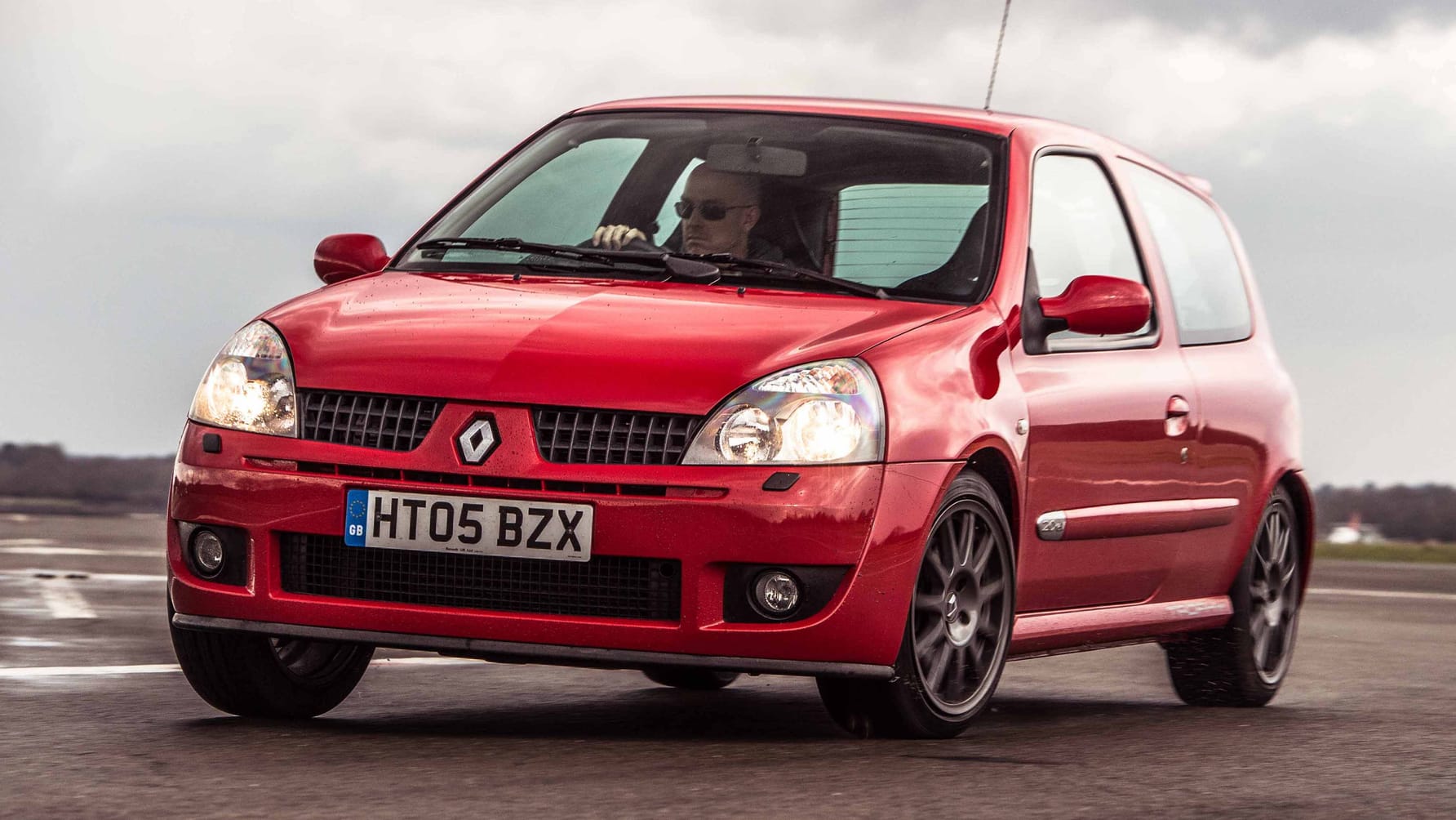 The Renault Clio 182 Trophy turns 20: here’s a £16.5k example to ...