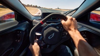 Czinger 21C review: flat out in America’s £1.6m, 3D-printed hypercar Reviews 2025 | Top Gear