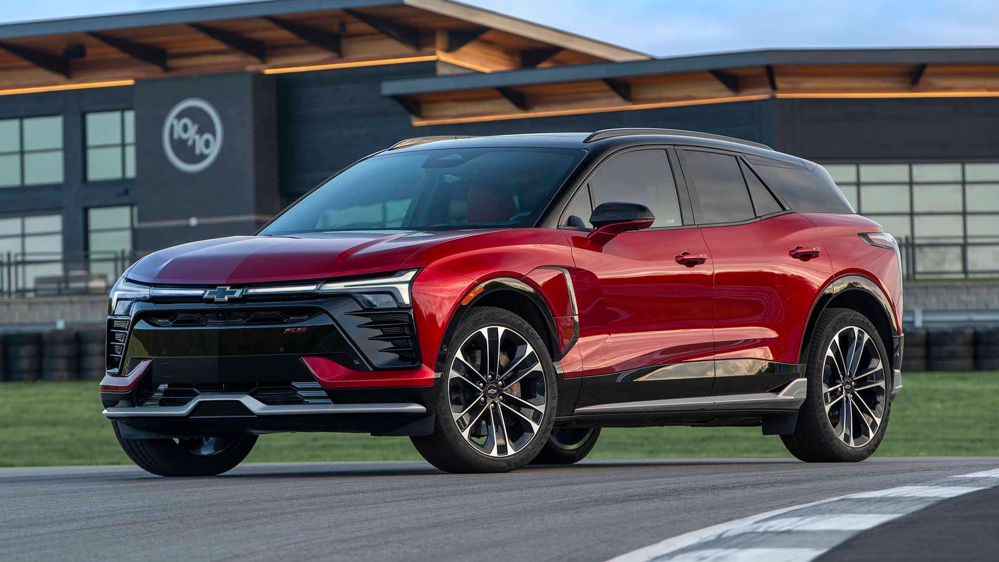 Chevrolet Blazer EV SS (US) review: daily muscle on the down-low ...