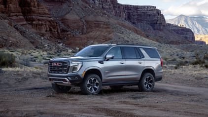 GMC Yukon Interior Layout & Technology | Top Gear