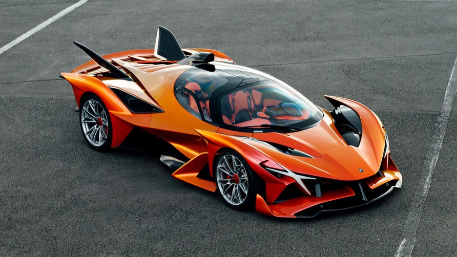 Look! It’s a new 208mph German car with a naturally aspirated V12 ...