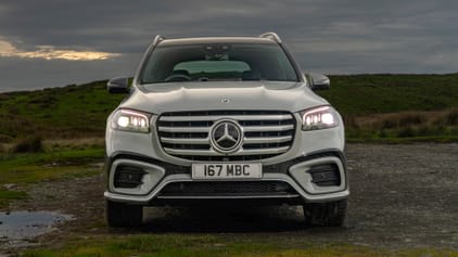 Mercedes-Benz GLS Interior Layout & Technology | Top Gear