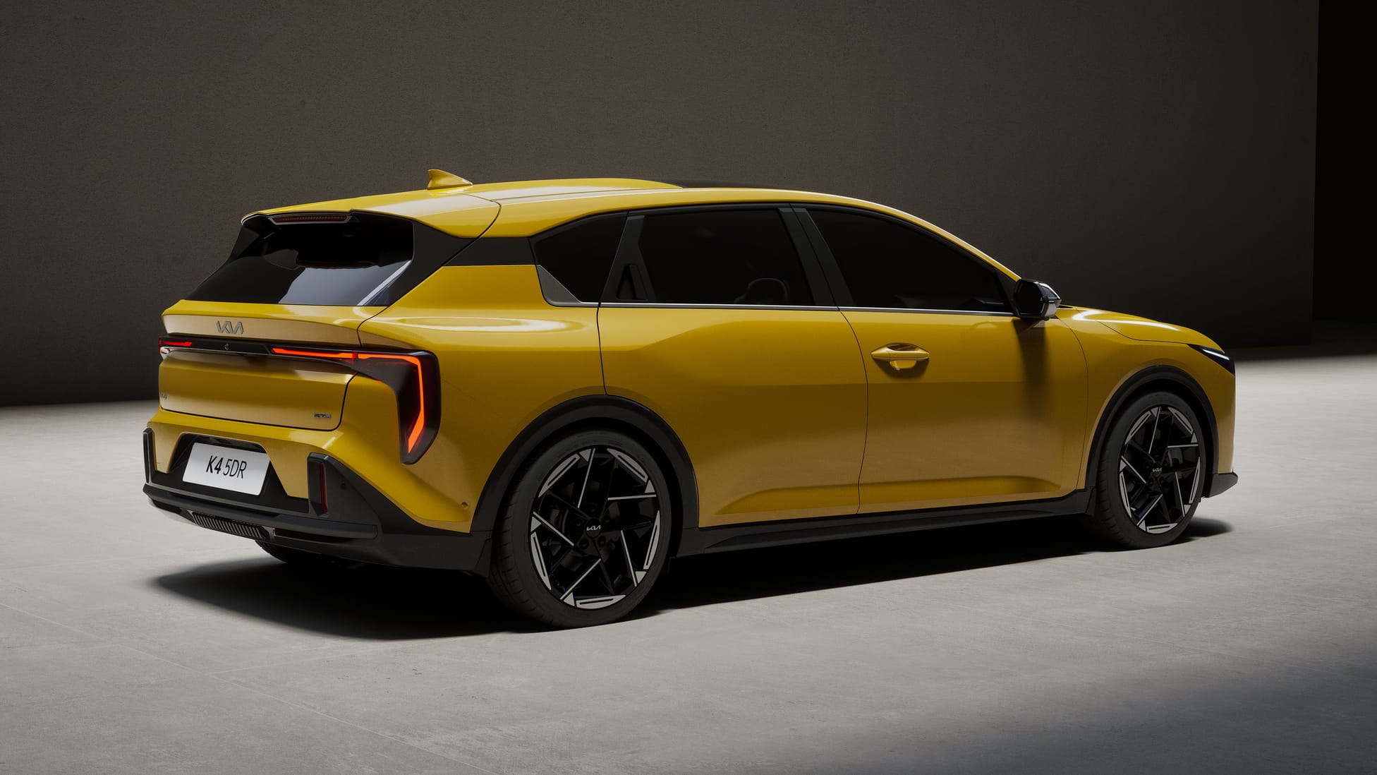 The new petrol-powered Kia K4 is a VW Golf-sized family hatch headed to ...