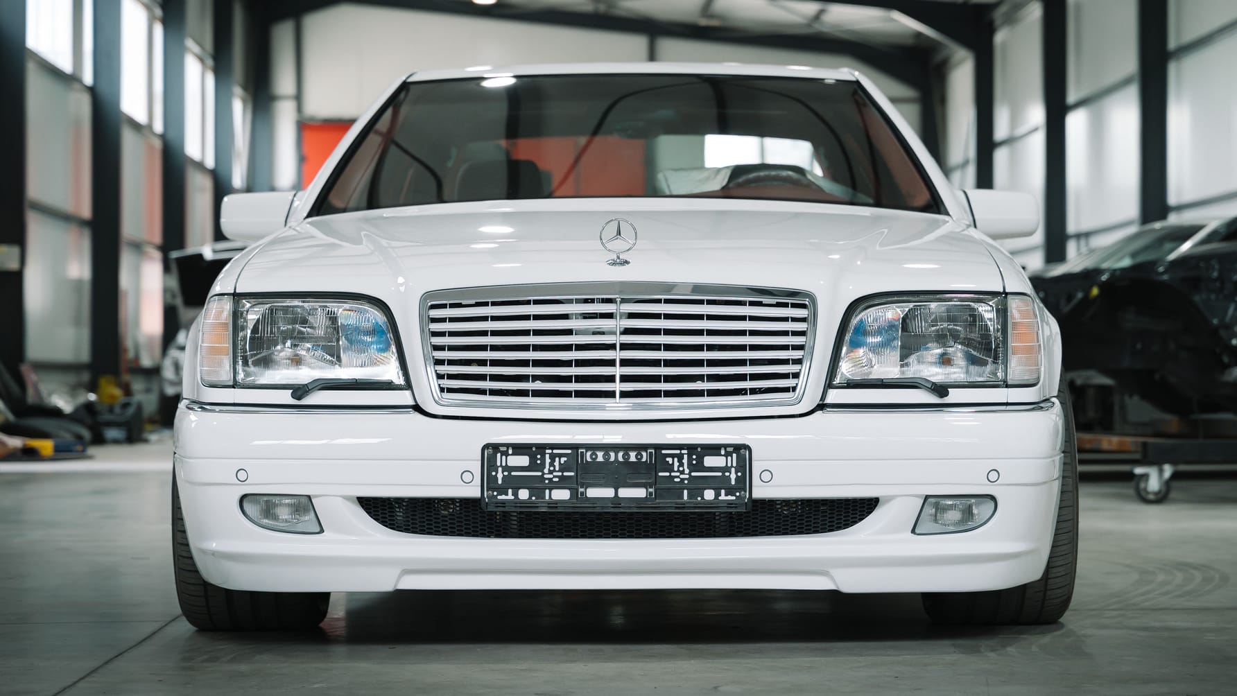 A Bulgarian tuner has chromed and marooned a V12 W140 Merc S-Class | Top Gear