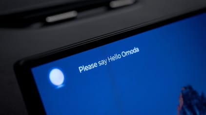 The Omoda 7 will cost from under £30k when it arrives in the New Year ...