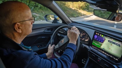 Cupra Formentor VZ5 review: 5cyl RS3 power in a posh SUV Reviews 2025 ...