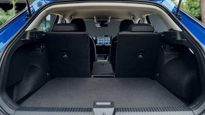 Volkswagen T-Roc Interior Layout & Technology | Top Gear