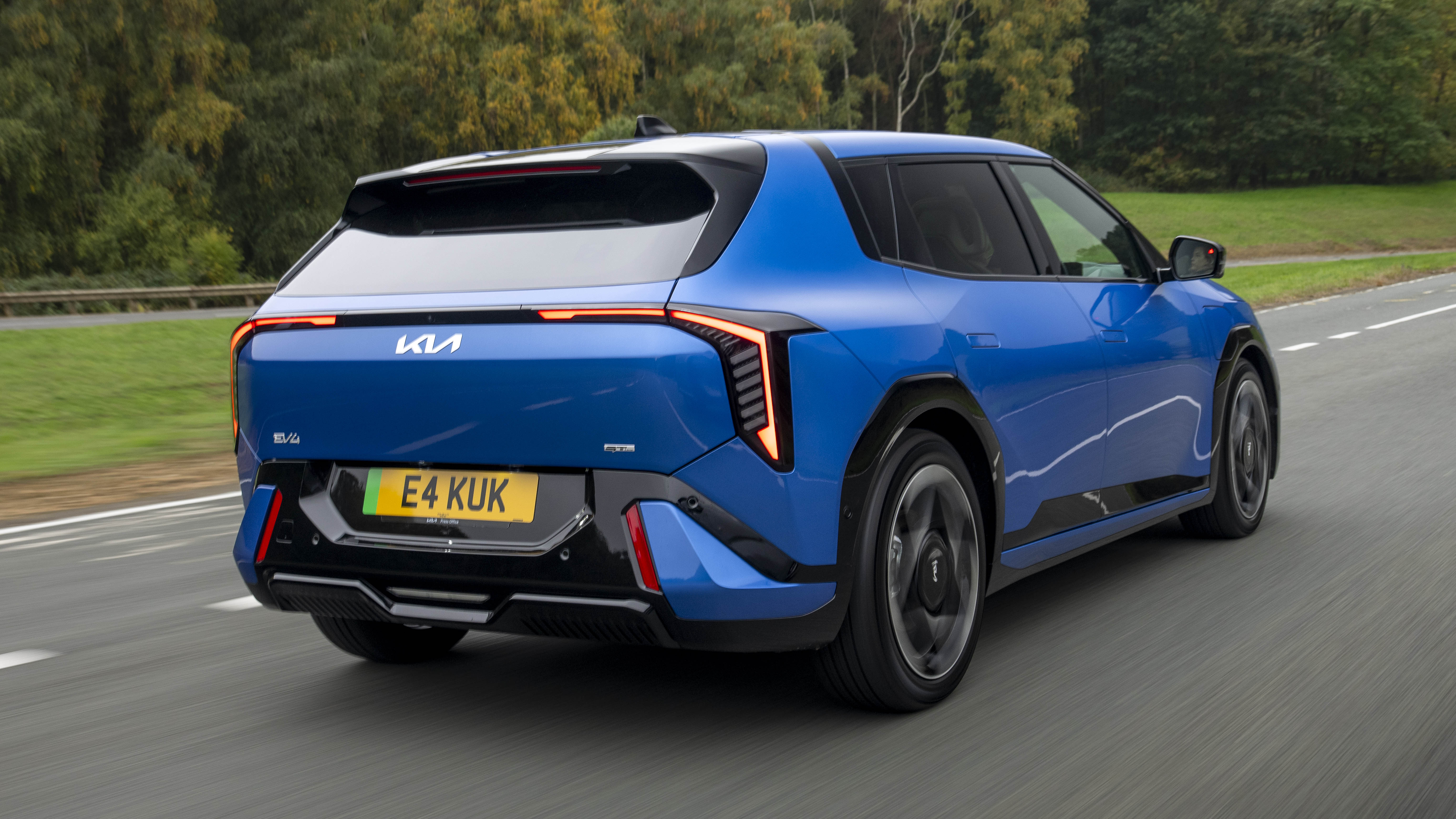 Kia EV4 Interior Layout & Technology | Top Gear